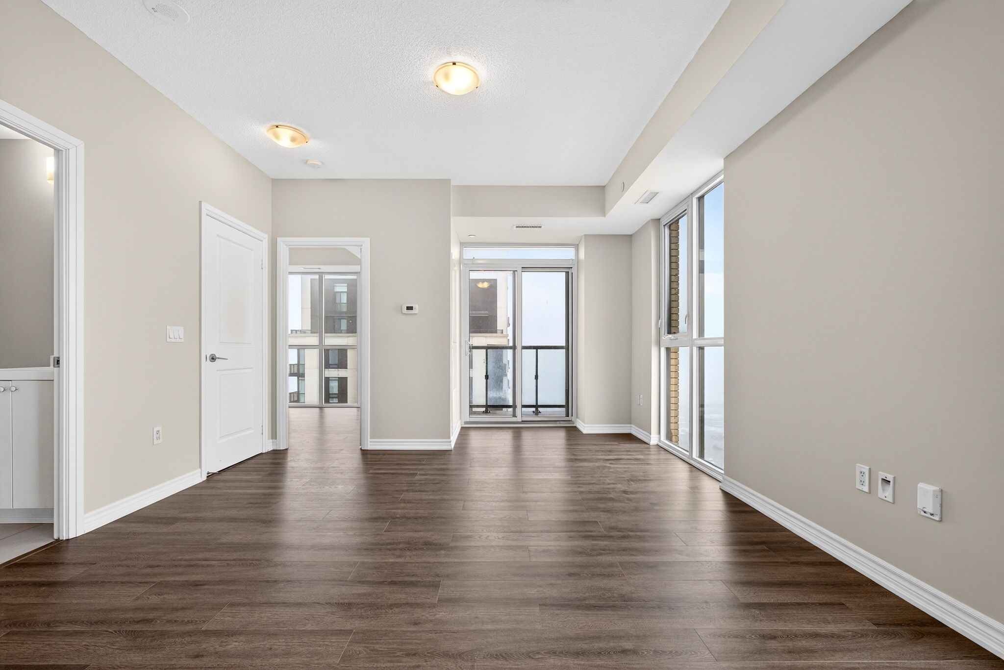 加拿大找房-最大华人加拿大房产平台,MLS®地产局官方房源 | 房大师找房 | Realmaster.com